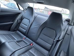 Brown Mercedes-Benz E 350 2009 in Riga, with an engine capacity of 3.00 L and mileage of 123 thousand km for 13500 €, photo 14 on AUTOMOTO.COM.LV
