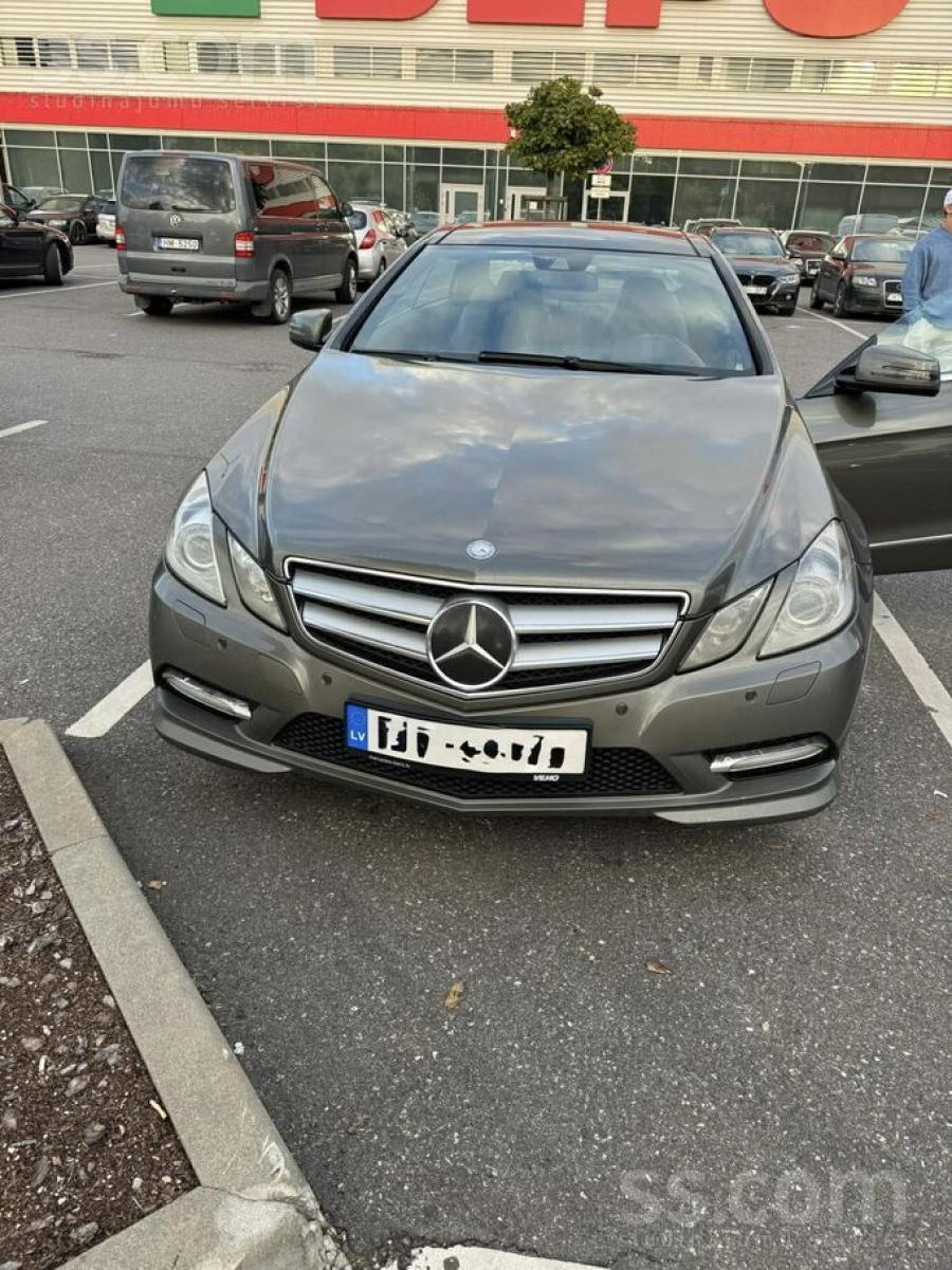 Brūns Mercedes-Benz E 350 2011 Kuldīga, ar dzinēja tilpumu 3.00 L un nobraukumu 406 tūkst. km par 3950 €, foto 1 vietnē AUTOMOTO.COM.LV