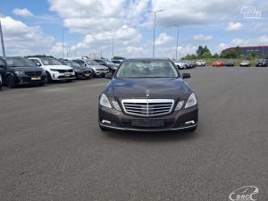 Brūns Mercedes-Benz E 350 2009 Avižieniai, ar dzinēja tilpumu 3.00 L un nobraukumu 291 tūkst. km par 5400 €, foto  vietnē AUTOMOTO.COM.LV