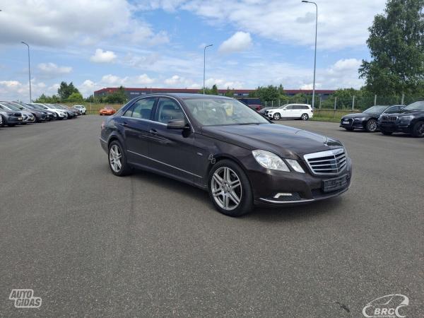 Коричневый Мерседес E 350 2009 в Авиженяй, объемом двигателя 3.00 л и пробегом 291 тыс. км за 5400 €, фото 2 на AUTOMOTO.COM.LV