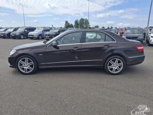Коричневый Мерседес E 350 2009 в Авиженяй, объемом двигателя 3.00 л и пробегом 291 тыс. км за 5400 €, фото 6 на AUTOMOTO.COM.LV