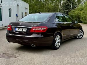 Brown Mercedes-Benz E 350 2010 in Riga, with an engine capacity of 3.50 L and mileage of 197 thousand km for 8970 €, photo 6 on AUTOMOTO.COM.LV