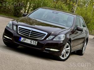 Brūns Mercedes-Benz E 350 2010 Rīga, ar dzinēja tilpumu 3.50 L un nobraukumu 197 tūkst. km par 8770 €, foto  vietnē AUTOMOTO.COM.LV