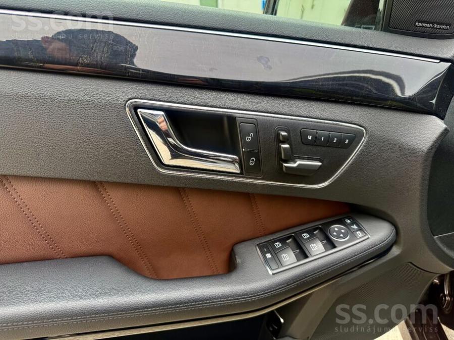 Brūns Mercedes-Benz E 350 2010 Rīga, ar dzinēja tilpumu 3.50 L un nobraukumu 197 tūkst. km par 8770 €, foto 19 vietnē AUTOMOTO.COM.LV