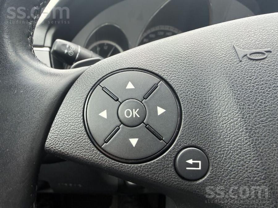 Brūns Mercedes-Benz E 350 2010 Rīga, ar dzinēja tilpumu 3.50 L un nobraukumu 197 tūkst. km par 8770 €, foto 30 vietnē AUTOMOTO.COM.LV