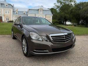 Brown Mercedes-Benz E 350 2013 in Vilnius, with an engine capacity of 3.50 L and mileage of 156 thousand km for 12900 €, photo 12 on AUTOMOTO.COM.LV
