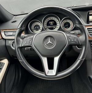 Коричневый Мерседес E 350 2013 в Вильнюс, объемом двигателя 2.99 л и пробегом 244 тыс. км за 11800 €, фото 27 на AUTOMOTO.COM.LV