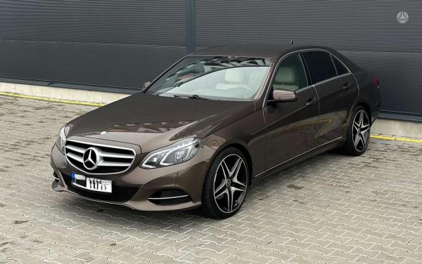 Мерседес E 350 2013 в Вильнюс на AUTOMOTO.COM.LV Коричневый Мерседес E 350 2013 в Вильнюс, объемом двигателя 2.99 л и пробегом 244 тыс. км за 10800 €, фото 3 на AUTOMOTO.COM.LV