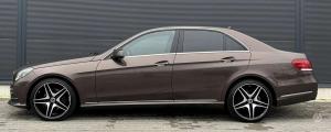 Коричневый Мерседес E 350 2013 в Вильнюс, объемом двигателя 2.99 л и пробегом 244 тыс. км за 10800 €, фото 10 на AUTOMOTO.COM.LV