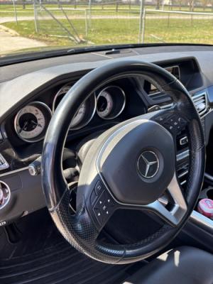 Brown Mercedes-Benz E 350 2014 in Johvi, with an engine capacity of 3.00 L and mileage of 230 thousand km for 15300 €, photo 8 on AUTOMOTO.COM.LV