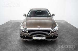 Brūns Mercedes-Benz E 350 2017 Tallina, ar dzinēja tilpumu 2.00 L un nobraukumu 200 tūkst. km par 17499 €, foto 2 vietnē AUTOMOTO.COM.LV
