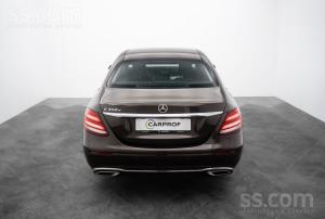 Brūns Mercedes-Benz E 350 2017 Tallina, ar dzinēja tilpumu 2.00 L un nobraukumu 200 tūkst. km par 17499 €, foto 5 vietnē AUTOMOTO.COM.LV