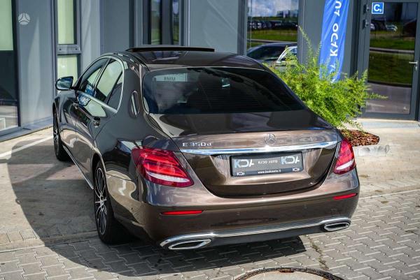 Brūns Mercedes-Benz E 350 2017 Kauņa, ar dzinēja tilpumu 2.99 L un nobraukumu 255 tūkst. km par 19950 €, foto 10 vietnē AUTOMOTO.COM.LV