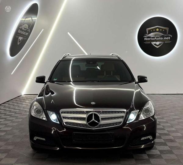 Brown Mercedes-Benz E 350 2009 in Marijampole, with an engine capacity of 2.99 L and mileage of 227 thousand km for 7850 €, photo 4 on AUTOMOTO.COM.LV