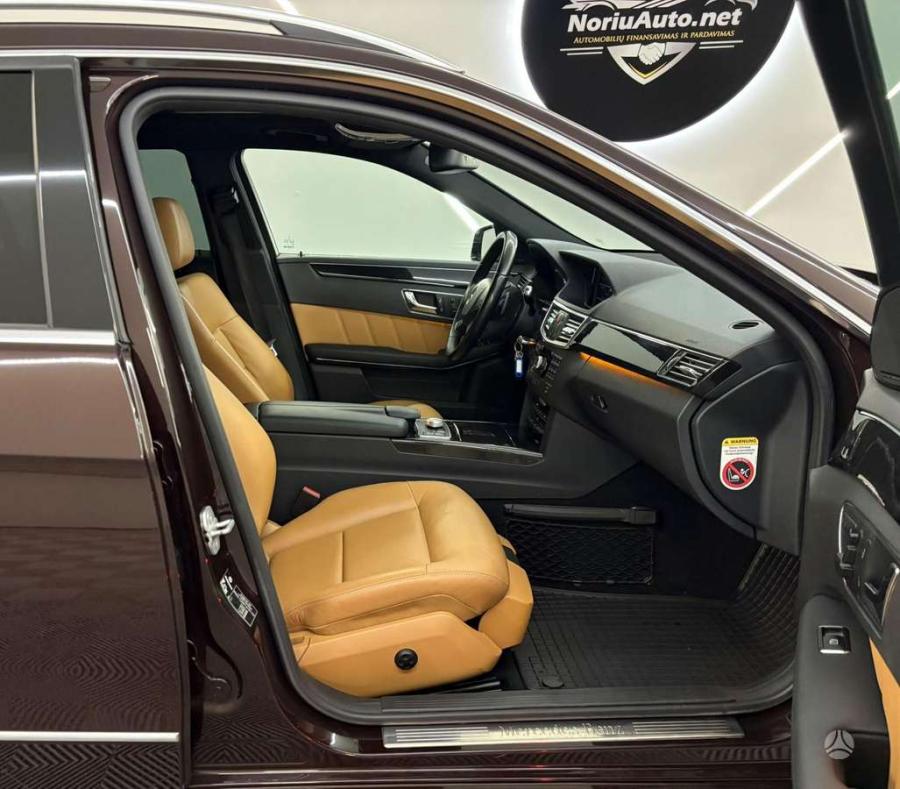Brūns Mercedes-Benz E 350 2009 Marijampole, ar dzinēja tilpumu 2.99 L un nobraukumu 227 tūkst. km par 7850 €, foto 20 vietnē AUTOMOTO.COM.LV