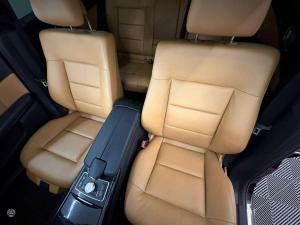 Brūns Mercedes-Benz E 350 2009 Marijampole, ar dzinēja tilpumu 2.99 L un nobraukumu 227 tūkst. km par 7850 €, foto 25 vietnē AUTOMOTO.COM.LV