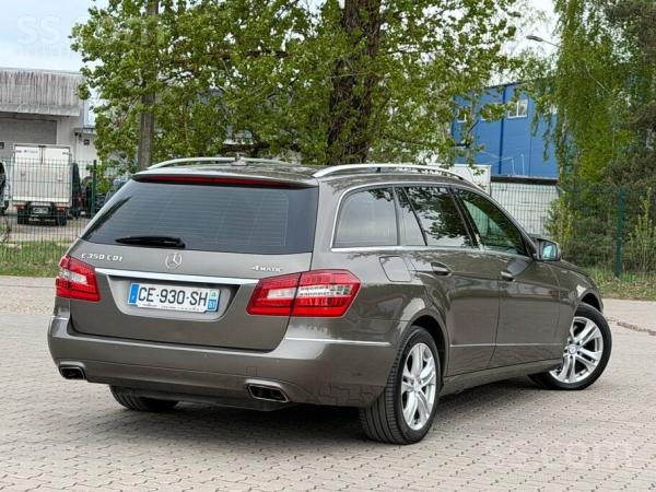 Brown Mercedes-Benz E 350 2012 in Riga, with an engine capacity of 3.00 L and mileage of 0 thousand km for 8250 €, photo 4 on AUTOMOTO.COM.LV
