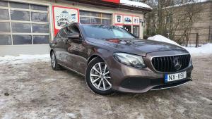 Brown Mercedes-Benz E 350 2017 in Riga, with an engine capacity of 2.99 L and mileage of 184 thousand km for 17700 €, photo 4 on AUTOMOTO.COM.LV