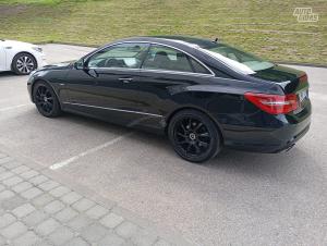 Мерседес E 350 2009 в Каунас, объемом двигателя 3.00 л и пробегом 284 тыс. км за 5750 €, фото 7 на AUTOMOTO.COM.LV