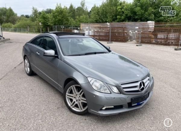 Mercedes-Benz E 350 2010 Kauņa, ar dzinēja tilpumu 3.00 L un nobraukumu 330 tūkst. km par 7150 €, foto 3 vietnē AUTOMOTO.COM.LV