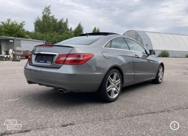 Mercedes-Benz E 350 2010 Kauņa, ar dzinēja tilpumu 3.00 L un nobraukumu 330 tūkst. km par 7150 €, foto 7 vietnē AUTOMOTO.COM.LV