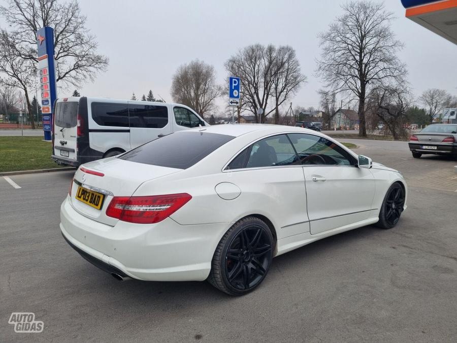 Mercedes-Benz E 350 2010 Tauragė, ar dzinēja tilpumu 3.00 L un nobraukumu 180 tūkst. km par 4400 €, foto 7 vietnē AUTOMOTO.COM.LV
