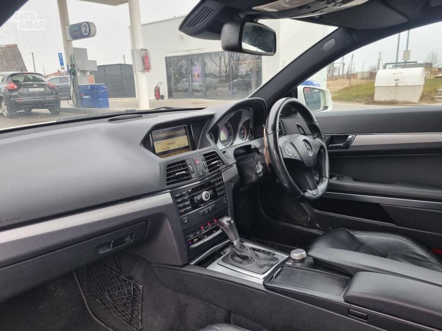 Mercedes-Benz E 350 2010 Tauragė, ar dzinēja tilpumu 3.00 L un nobraukumu 180 tūkst. km par 4400 €, foto 16 vietnē AUTOMOTO.COM.LV