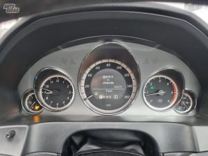 Mercedes-Benz E 350 2010 Tauragė, ar dzinēja tilpumu 3.00 L un nobraukumu 180 tūkst. km par 4400 €, foto 19 vietnē AUTOMOTO.COM.LV