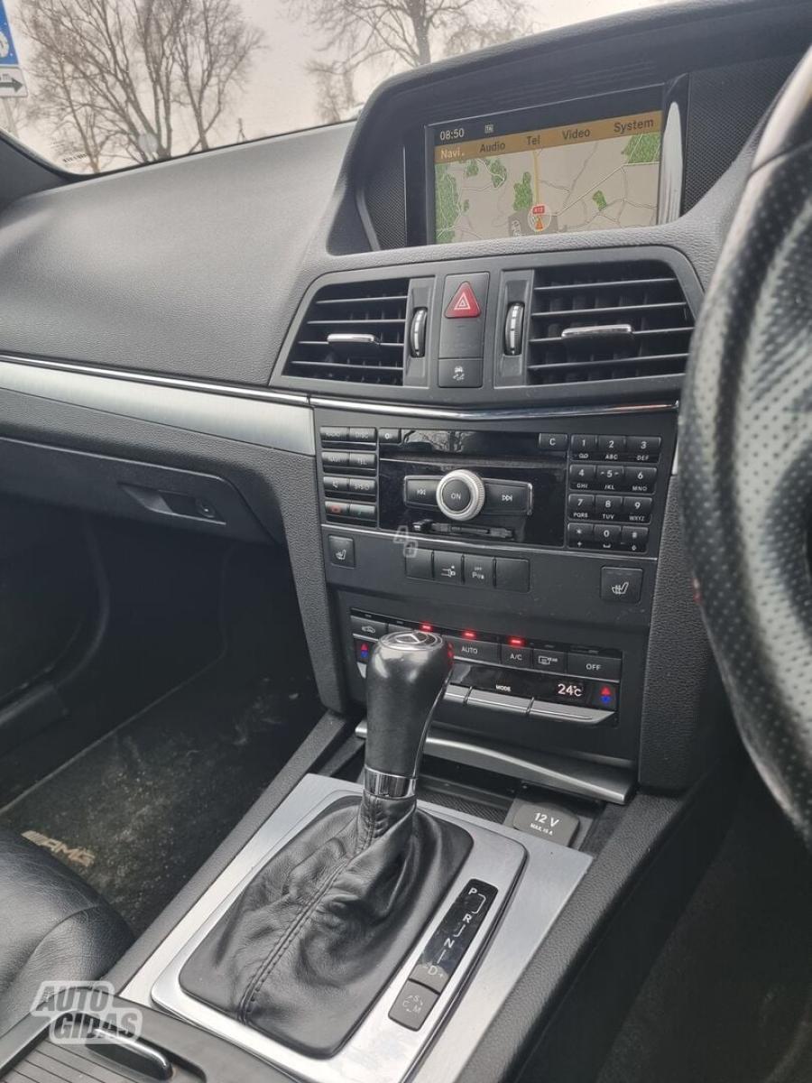 Mercedes-Benz E 350 2010 Tauragė, ar dzinēja tilpumu 3.00 L un nobraukumu 180 tūkst. km par 4400 €, foto 26 vietnē AUTOMOTO.COM.LV