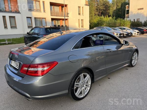 Мерседес E 350 2011 в Рига, объемом двигателя 3.00 л и пробегом 256 тыс. км за 12200 €, фото 2 на AUTOMOTO.COM.LV