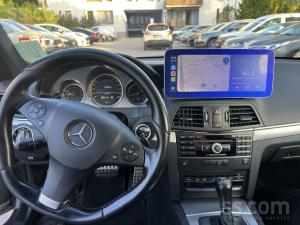 Mercedes-Benz E 350 2011 in Riga, with an engine capacity of 3.00 L and mileage of 256 thousand km for 12200 €, photo 8 on AUTOMOTO.COM.LV