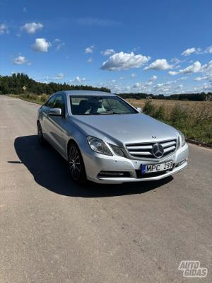 Мерседес E 350 2011 в Ширвинтос, объемом двигателя 3.00 л и пробегом 378 тыс. км за 8800 €, фото 7 на AUTOMOTO.COM.LV