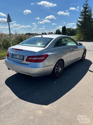 Mercedes-Benz E 350 2011 Širvintos, ar dzinēja tilpumu 3.00 L un nobraukumu 378 tūkst. km par 8600 €, foto 5 vietnē AUTOMOTO.COM.LV