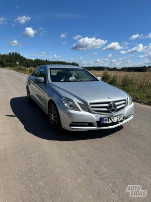 Mercedes-Benz E 350 2011 Širvintos, ar dzinēja tilpumu 3.00 L un nobraukumu 378 tūkst. km par 8600 €, foto 7 vietnē AUTOMOTO.COM.LV