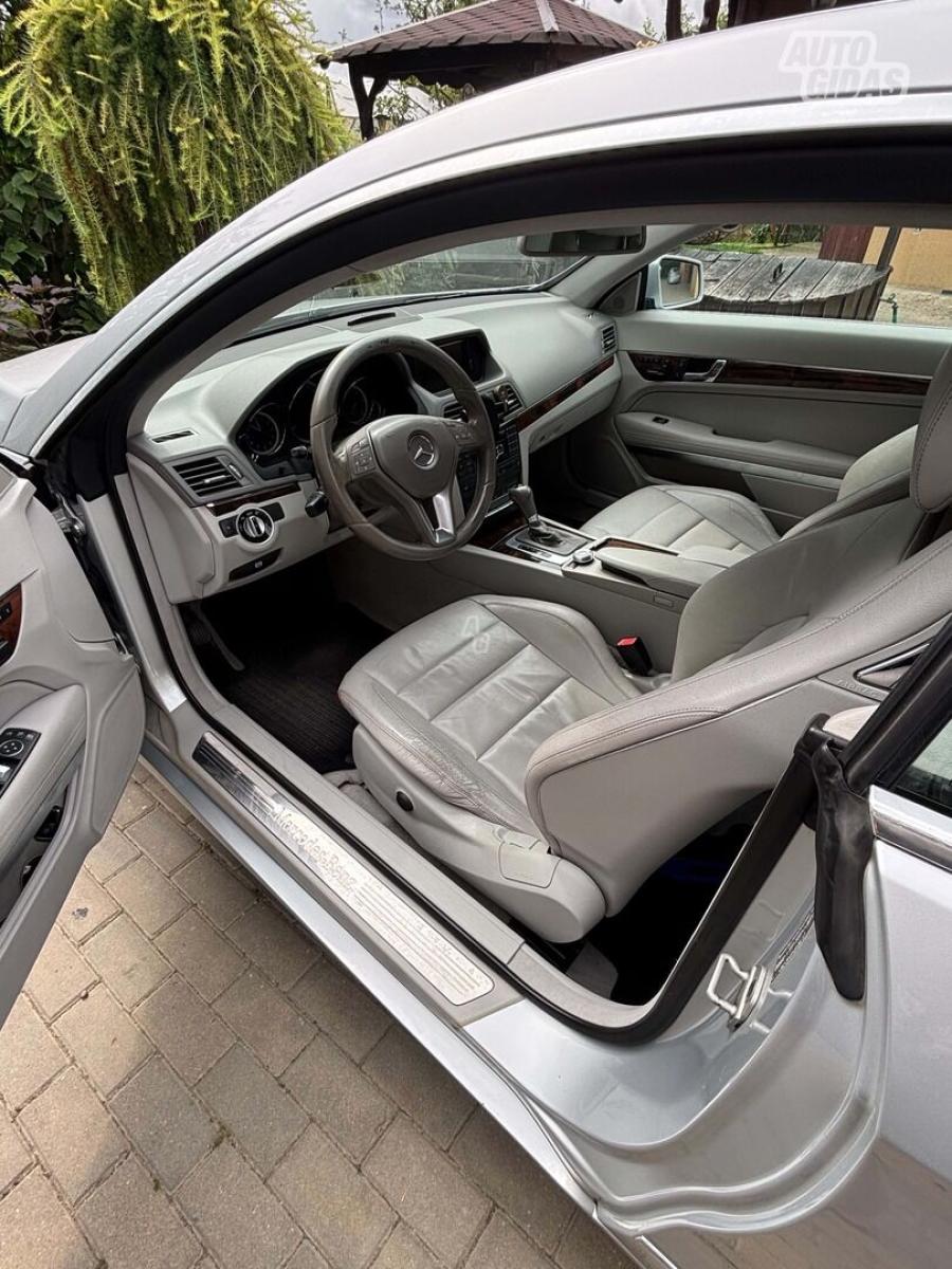 Mercedes-Benz E 350 2011 Širvintos, ar dzinēja tilpumu 3.00 L un nobraukumu 378 tūkst. km par 8600 €, foto 9 vietnē AUTOMOTO.COM.LV