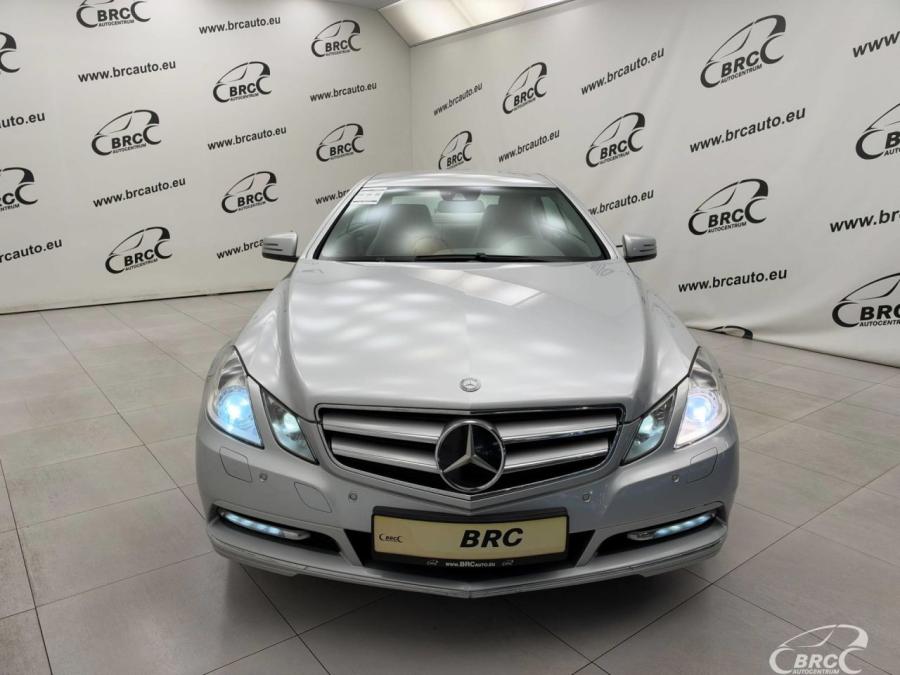 Мерседес E 350 2011 в Вильнюс, объемом двигателя 2.99 л и пробегом 380 тыс. км за 8900 €, фото 5 на AUTOMOTO.COM.LV