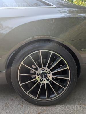 Green Mercedes-Benz E 350 2009 in Riga, with an engine capacity of 3.00 L and mileage of 363 thousand km for 9000 €, photo 13 on AUTOMOTO.COM.LV