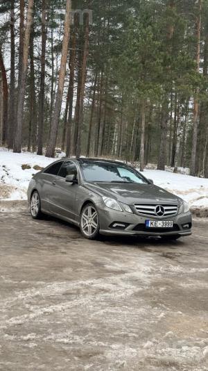 Зеленый Мерседес E 350 2010 в Елгава, объемом двигателя 3.00 л и пробегом 409 тыс. км за 6500 €, фото 4 на AUTOMOTO.COM.LV