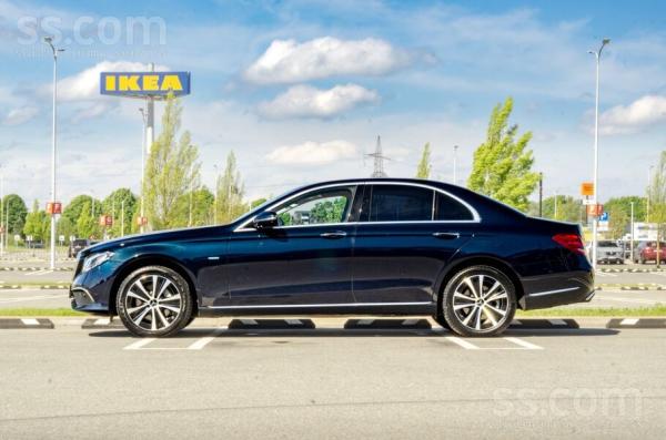 Зеленый Мерседес E 350 2016 в Рига, объемом двигателя 2.00 л и пробегом 156 тыс. км за 20990 €, фото 5 на AUTOMOTO.COM.LV