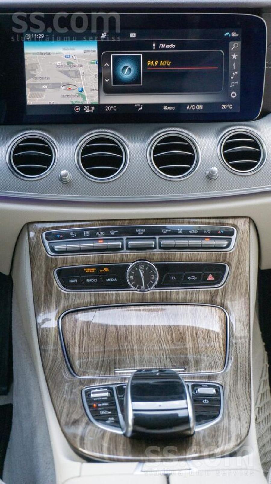 Green Mercedes-Benz E 350 2016 in Riga, with an engine capacity of 2.00 L and mileage of 156 thousand km for 20990 €, photo 14 on AUTOMOTO.COM.LV
