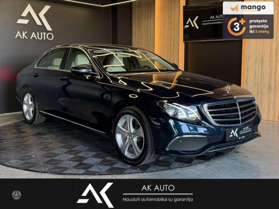 Green Mercedes-Benz E 350 2018 in Kaunas, with an engine capacity of 1.99 L and mileage of 146 thousand km for 19990 €, photo 1 on AUTOMOTO.COM.LV