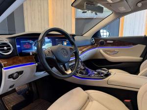 Green Mercedes-Benz E 350 2018 in Kaunas, with an engine capacity of 1.99 L and mileage of 146 thousand km for 19990 €, photo 14 on AUTOMOTO.COM.LV