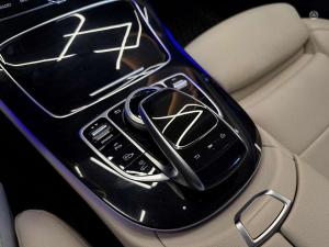 Green Mercedes-Benz E 350 2018 in Kaunas, with an engine capacity of 1.99 L and mileage of 146 thousand km for 19990 €, photo 21 on AUTOMOTO.COM.LV