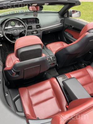Pelēks Mercedes-Benz E 350 2010 Dobele, ar dzinēja tilpumu 3.50 L un nobraukumu 270 tūkst. km par 12650 €, foto 19 vietnē AUTOMOTO.COM.LV