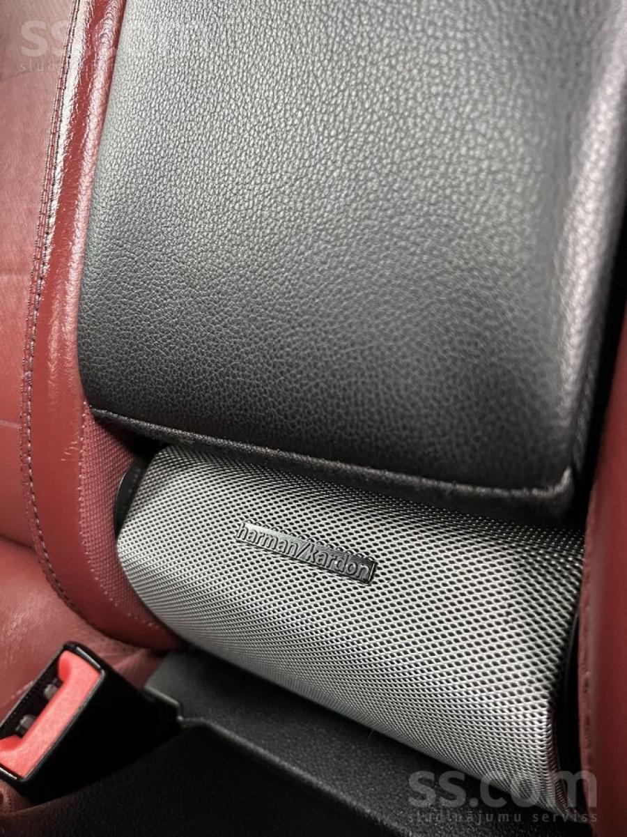 Pelēks Mercedes-Benz E 350 2010 Dobele, ar dzinēja tilpumu 3.50 L un nobraukumu 270 tūkst. km par 12650 €, foto 24 vietnē AUTOMOTO.COM.LV