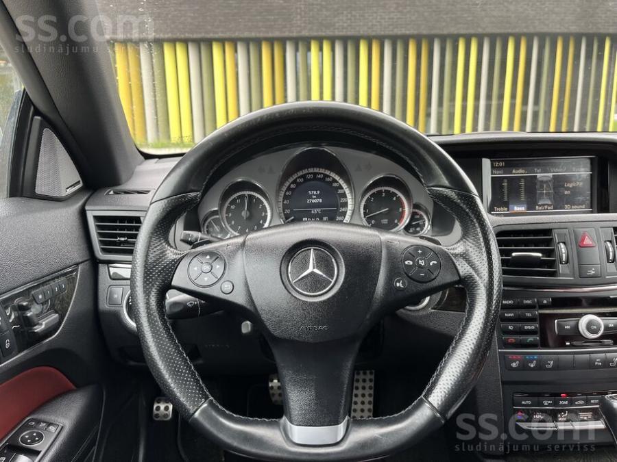 Pelēks Mercedes-Benz E 350 2010 Dobele, ar dzinēja tilpumu 3.50 L un nobraukumu 270 tūkst. km par 12650 €, foto 25 vietnē AUTOMOTO.COM.LV