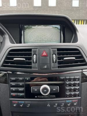 Pelēks Mercedes-Benz E 350 2010 Dobele, ar dzinēja tilpumu 3.50 L un nobraukumu 270 tūkst. km par 12650 €, foto 27 vietnē AUTOMOTO.COM.LV