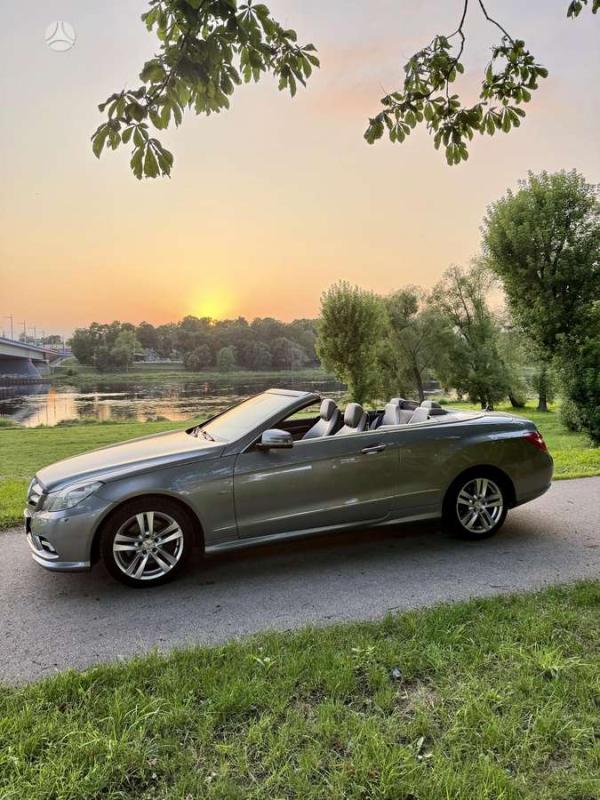 Pelēks Mercedes-Benz E 350 2011 Kauņa, ar dzinēja tilpumu 2.99 L un nobraukumu 275 tūkst. km par 11500 €, foto 2 vietnē AUTOMOTO.COM.LV