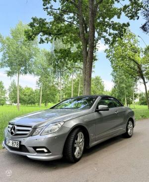 Серый Мерседес E 350 2011 в Каунас, объемом двигателя 2.99 л и пробегом 275 тыс. км за 11500 €, фото 16 на AUTOMOTO.COM.LV