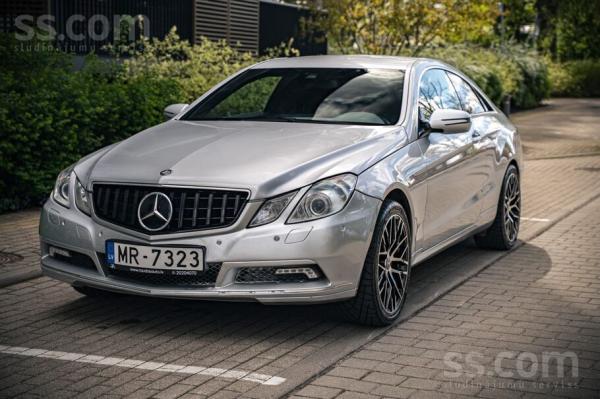Grey Mercedes-Benz E 350 2009 in Riga, with an engine capacity of 3.50 L and mileage of 228 thousand km for 5990 €, photo 1 on AUTOMOTO.COM.LV